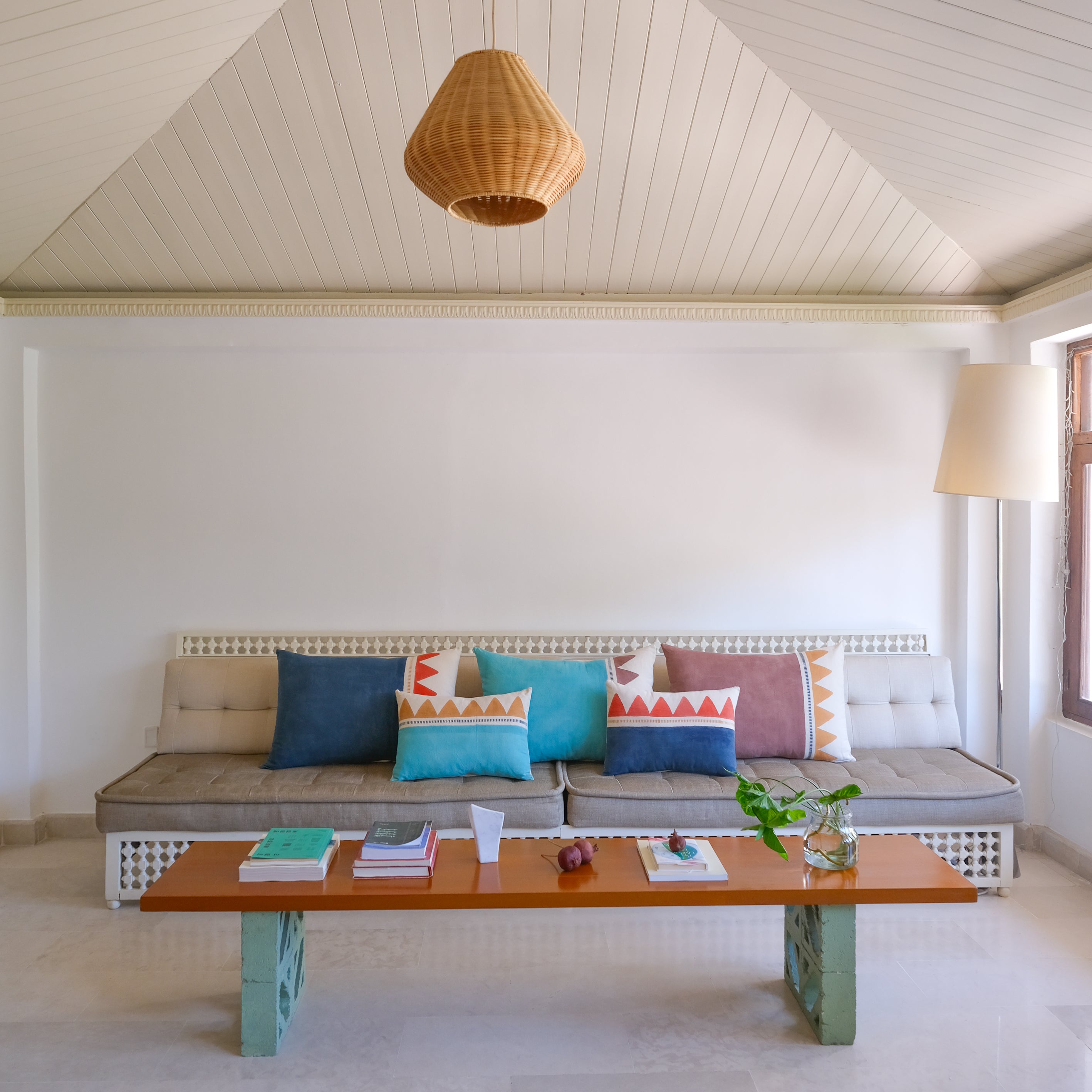 CUSHIONS – Zeri Crafts