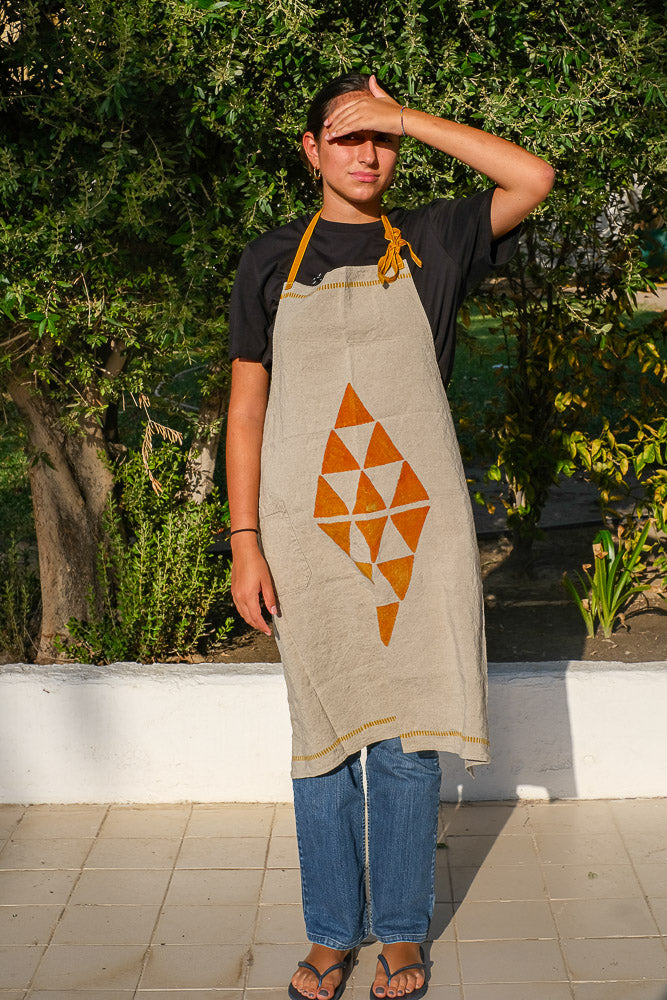 Tilal Aprons – Zeri Crafts